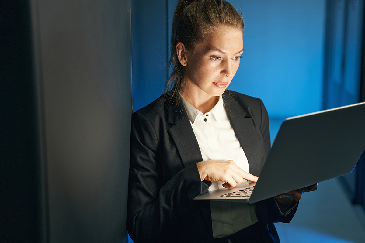 Cloud ERP vs Hosted ERP: Discover the differences, advantages and ...